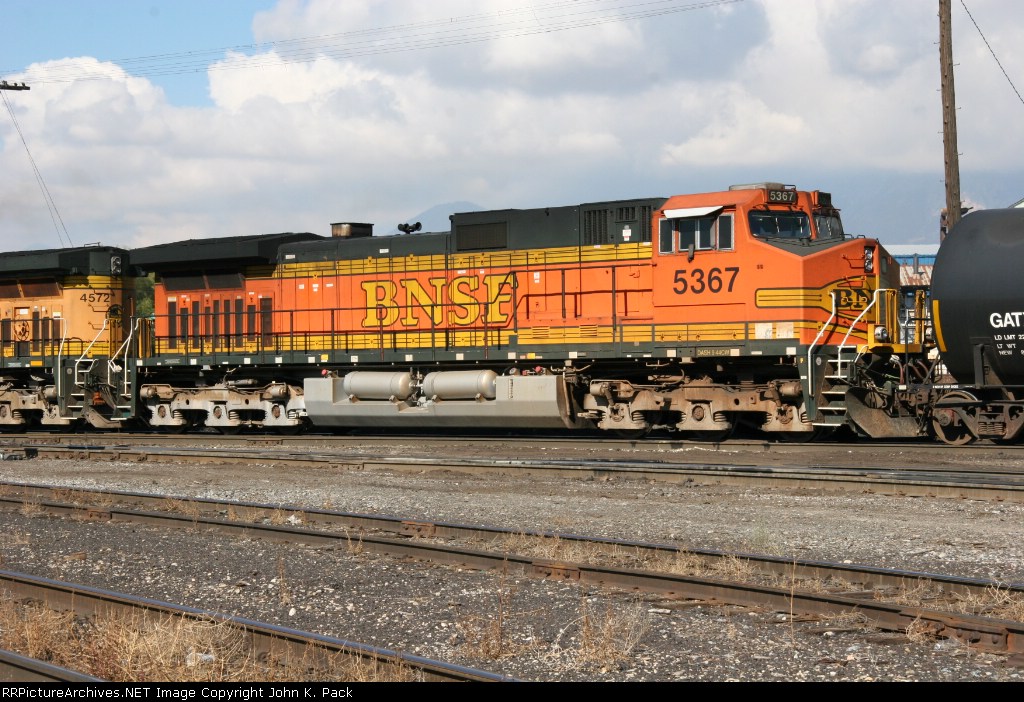BNSF 5367